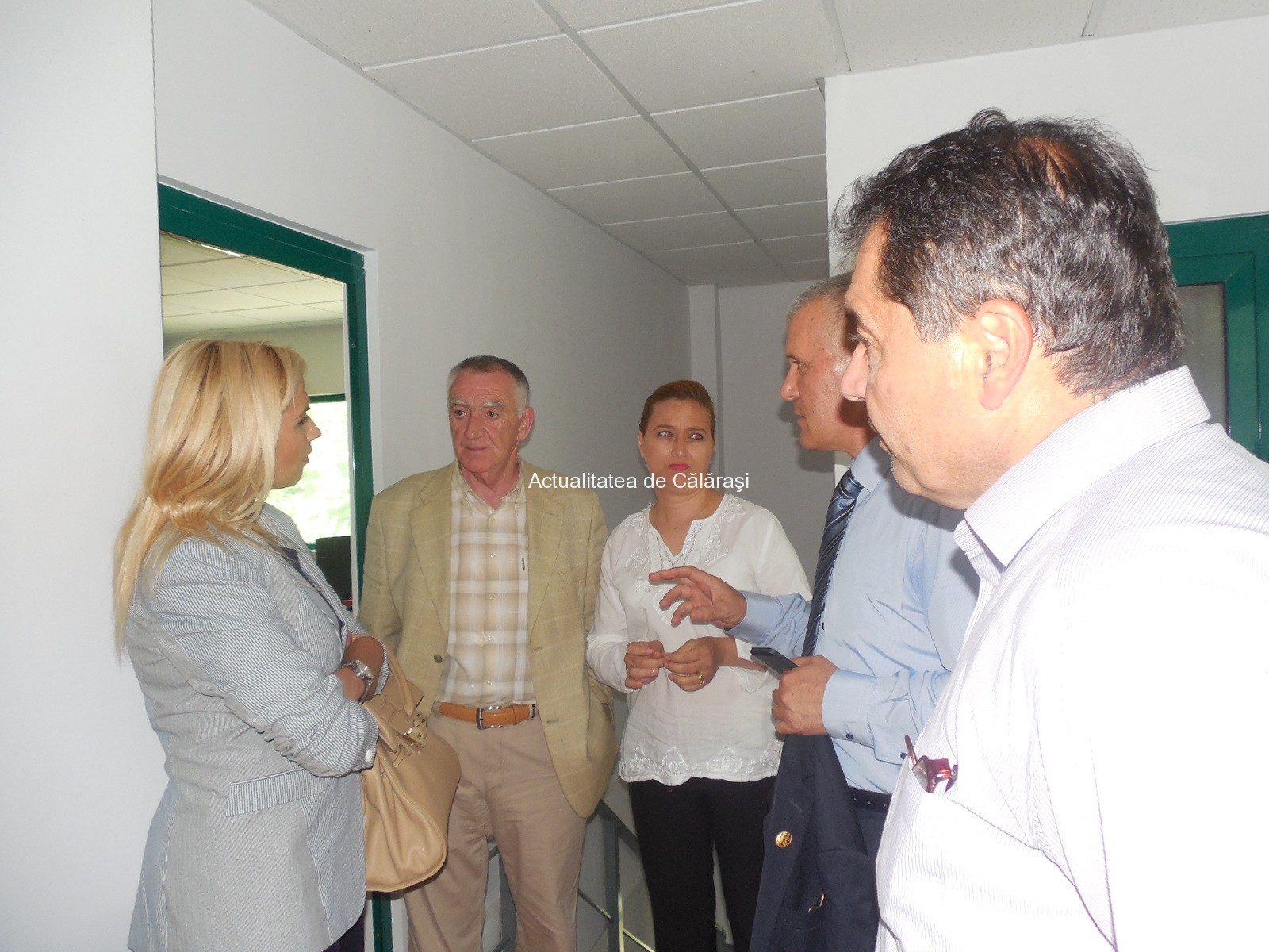 Deputații Raluca Surdu și Aurel Niculae alături de tinerii antreprenori ...